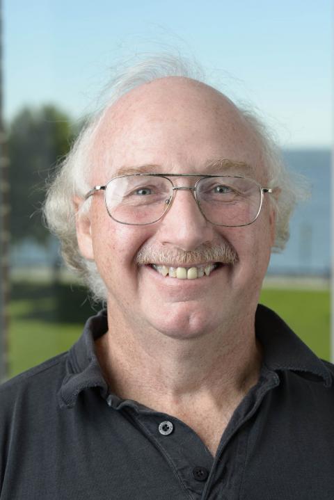 Spring 2019 Visiting Scholar Seminar Series: Heyes | University of ... Spring 2019 Visiting Scholar Seminar Series: Heyes | University of ...